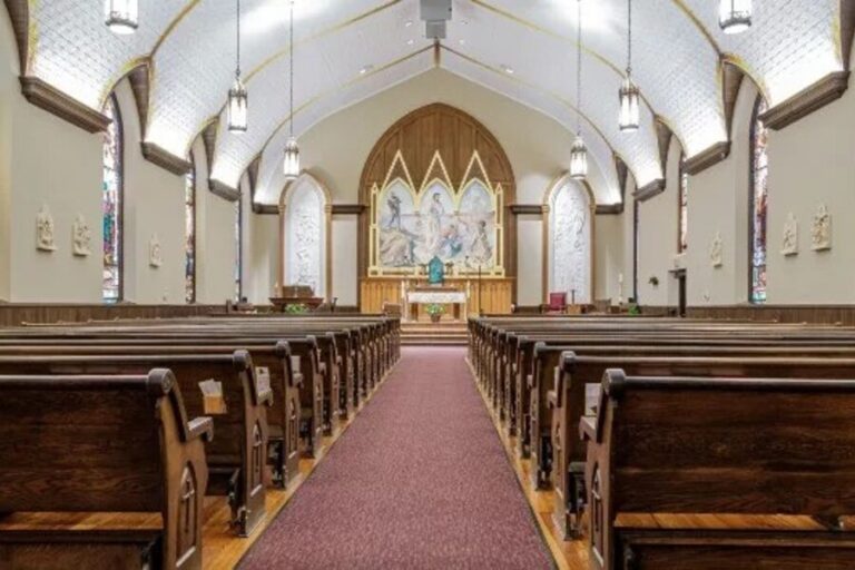 Churches Struggle to Stay Open Amid Declining Attendance Across America